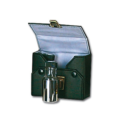 Juego de tres crismeras de cristal con refuerzo metálico 30 cc.